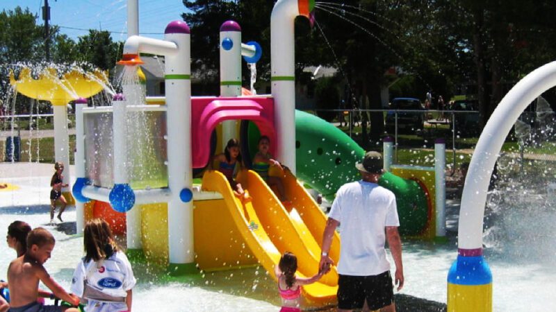 4 Benefits of a Backyard Splash Pad | April 20th, 2022 – Empex ...